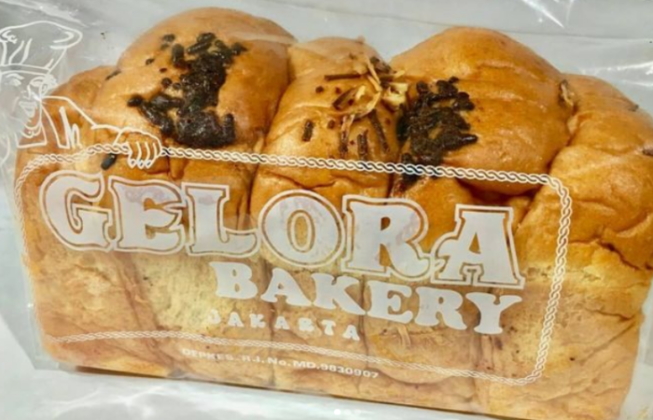 Toko Roti Gelora Jatinegara, Cicipi Rasa Khas Jadul nan Klasik Sejak ...