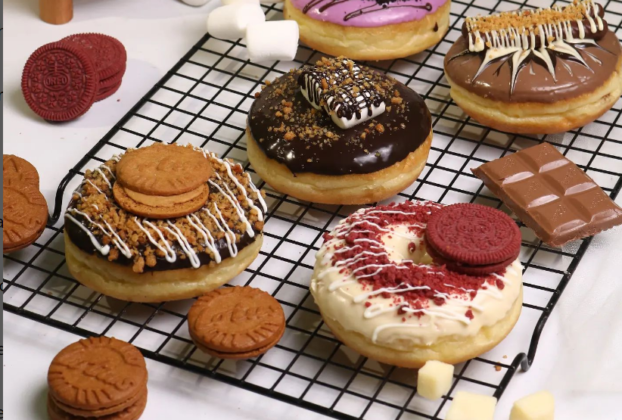 Ingin Buka Usaha Donat? Ini 5 Rekomendasi Franchise Donat yang Bisa ...
