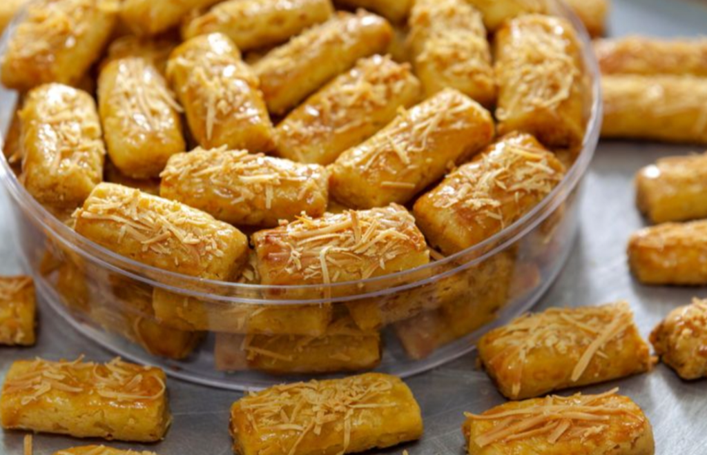 Kastengel: Cerita di Balik Kue Kering Keju yang Menjadi Favorit Saat ...