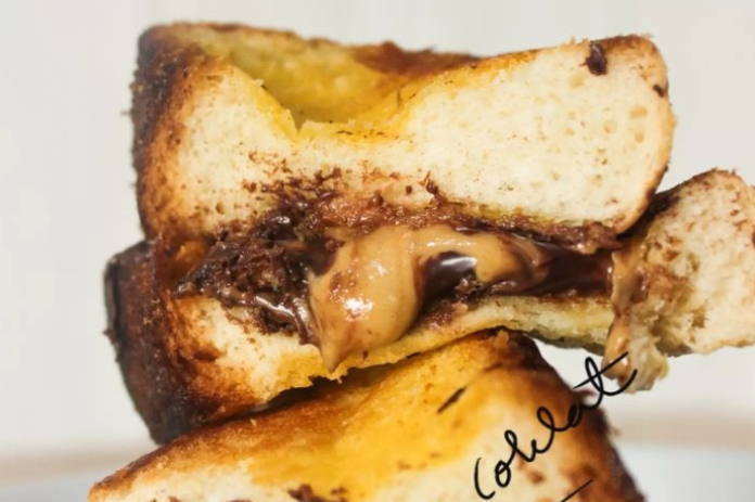 Kedai Roti Ibu Saya, Nongkrong Sambil Makan Roti Cuma 5 Ribu! - Bake.co.id