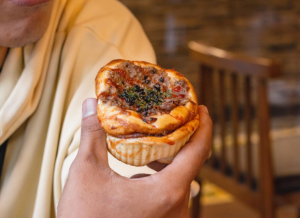 Botuna Bakehouse Hadirkan Sensasi Roti Abon Tuna yang Kini Jadi Oleh ...