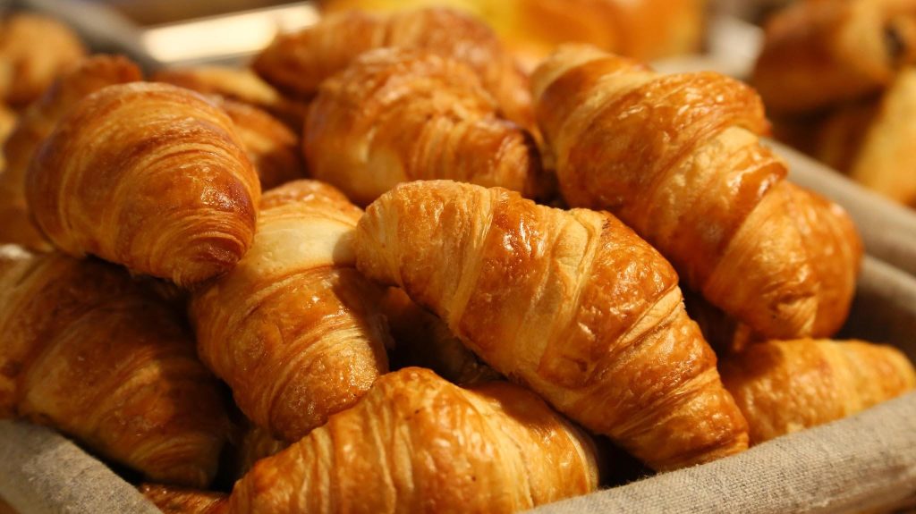 Kroisan atau Kwasong: Bagaimana Cara Tepat Membaca Croissant? - Bake.co.id