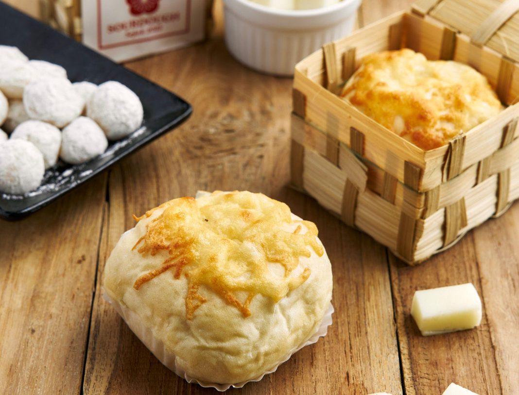 Roti Sourdough Isi Mochi, Dikemas Mirip Oleh-Oleh Khas Sukabumi - Bake ...